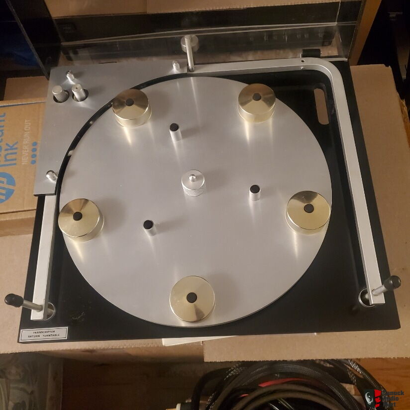 Transcriptor Turntable model Saturn