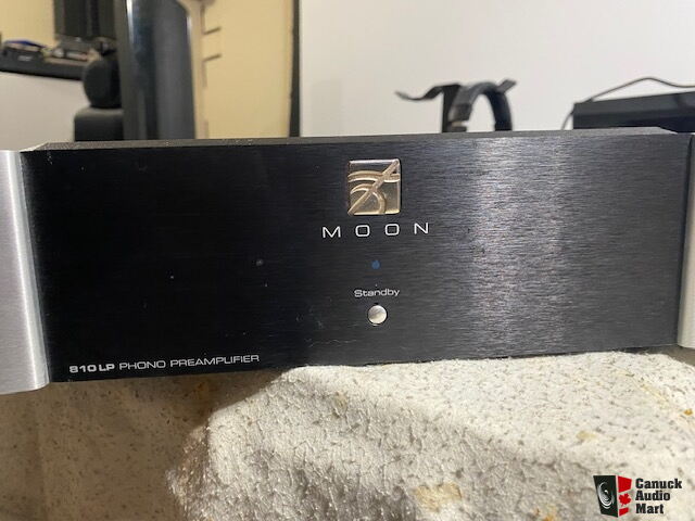 Moon 810 LP Photo #4996850 - Canuck Audio Mart