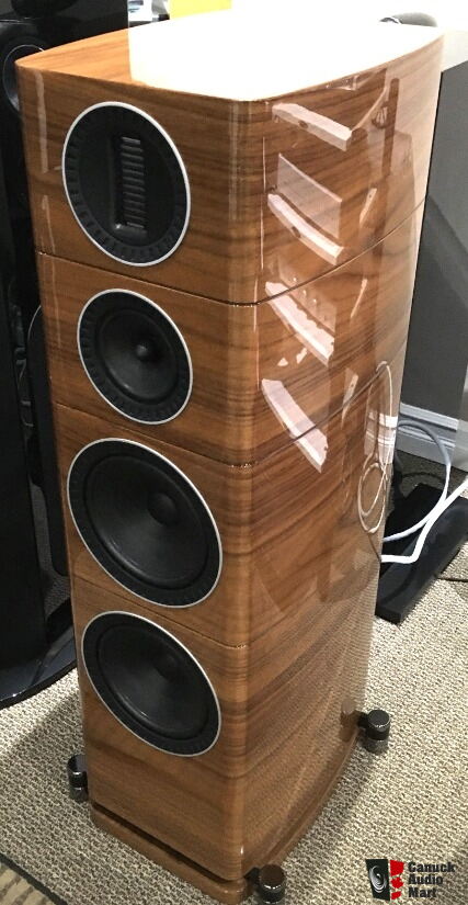 Wharfedale Elysian 4 Walnut High Gloss Photo #4999984 - Canuck Audio Mart