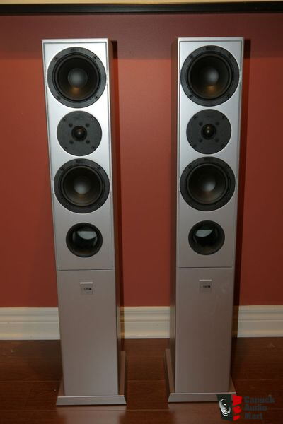 Canton LE-207 floorstanding speakers Photo #500227 - Canuck Audio Mart
