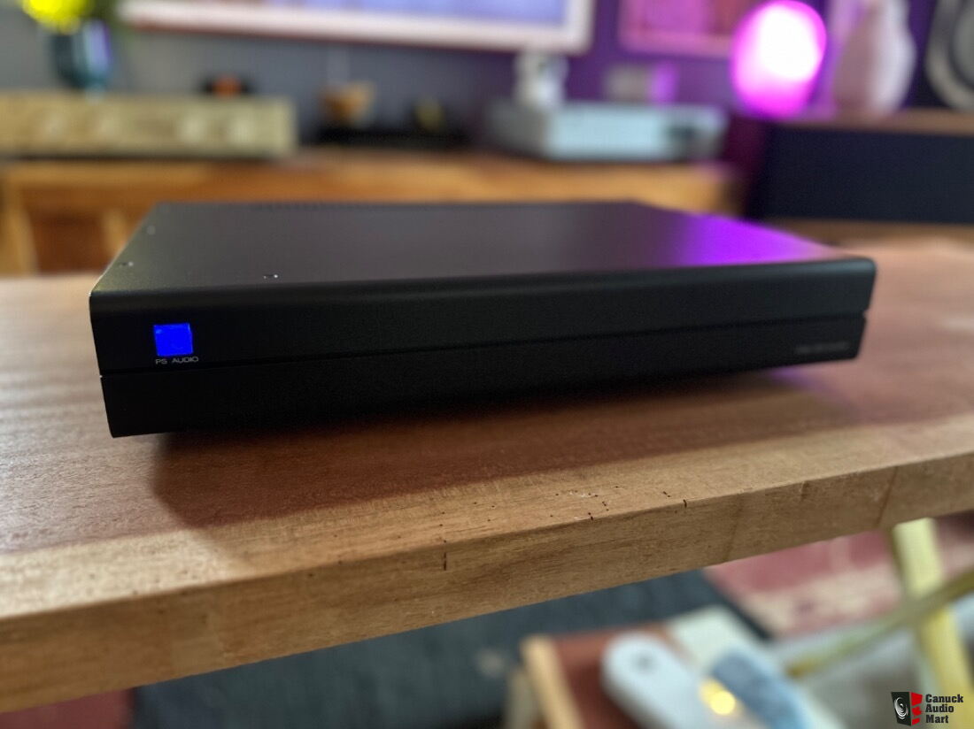 PS AUDIO - Stellar S300 Class D in Black - MINT For Sale - Canuck Audio ...