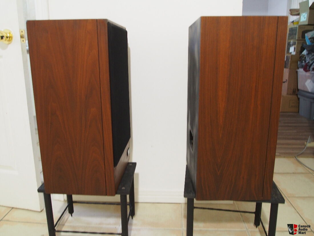 Acoustic research AR11 Photo #5009978 - Canuck Audio Mart