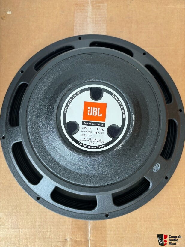 Pair JBL 2226J 15