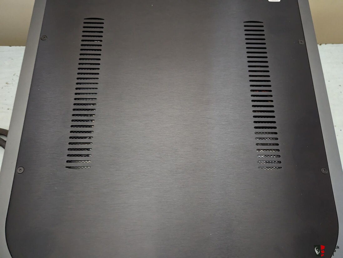 Classe Delta STEREO power amplifier (250W / CH) Photo #5010924 - US ...