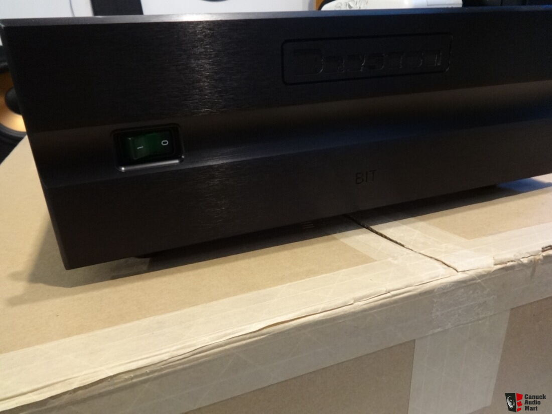 Bryston BIT 20 Black C-Series 17 inch Power Conditioner Photo #5013025 ...