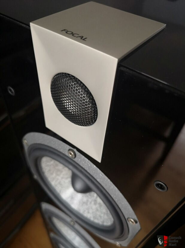 Focal 826W Floor Standing Speakers Photo #5027553 - US Audio Mart