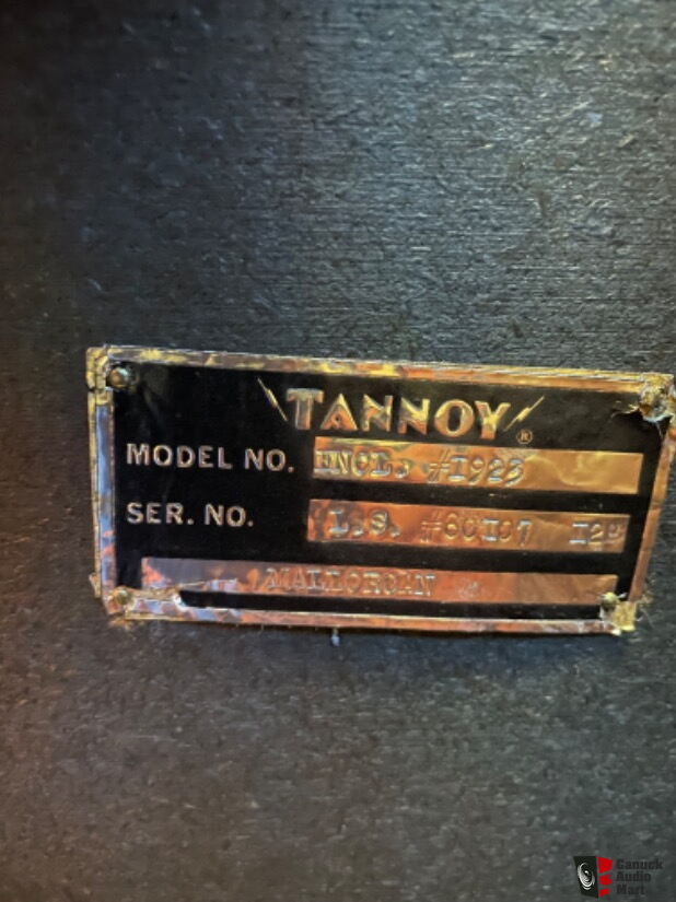 Tannoy 15" Gold in Original GRF Windsor Cabinet Photo #5029815 - UK ...