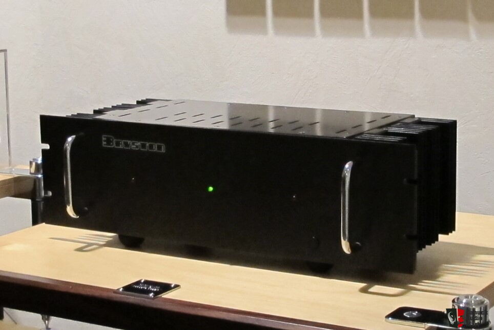 Bryston 3B power amplifier - VERY GOOD