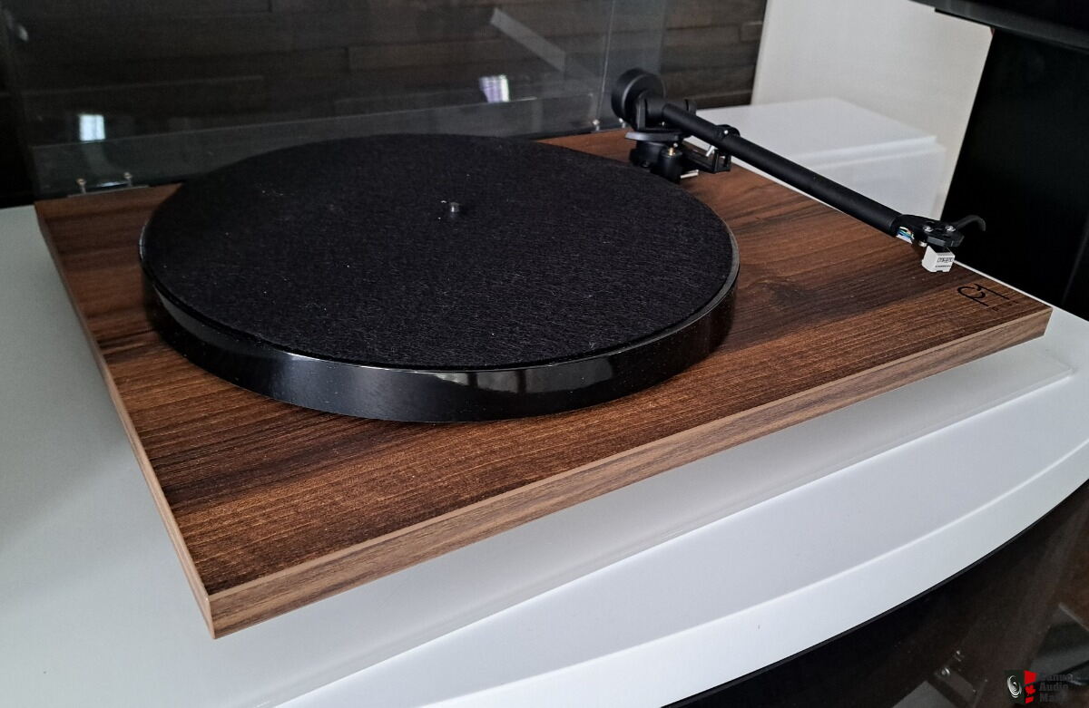 Rega PL 1 Plus Photo #5032183 - Canuck Audio Mart