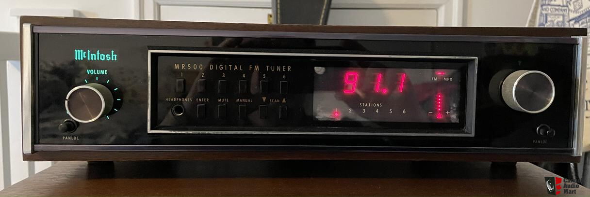 McIntosh MR500 tuner For Sale - Canuck Audio Mart