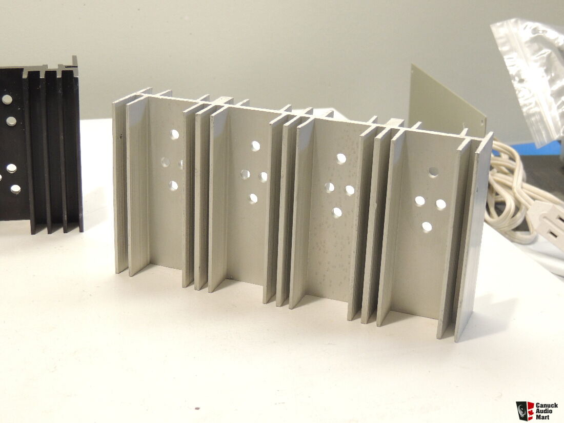 Aluminum Transistor heatsinks- 4 types available Photo #5033666 - US ...