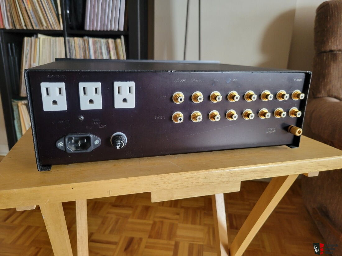 Caztech tube preamp SPA-2 de luxe Photo #5036667 - Canuck Audio Mart