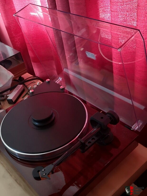 Project xtension 9 Evolution Turntable in Pristine Condition Photo ...
