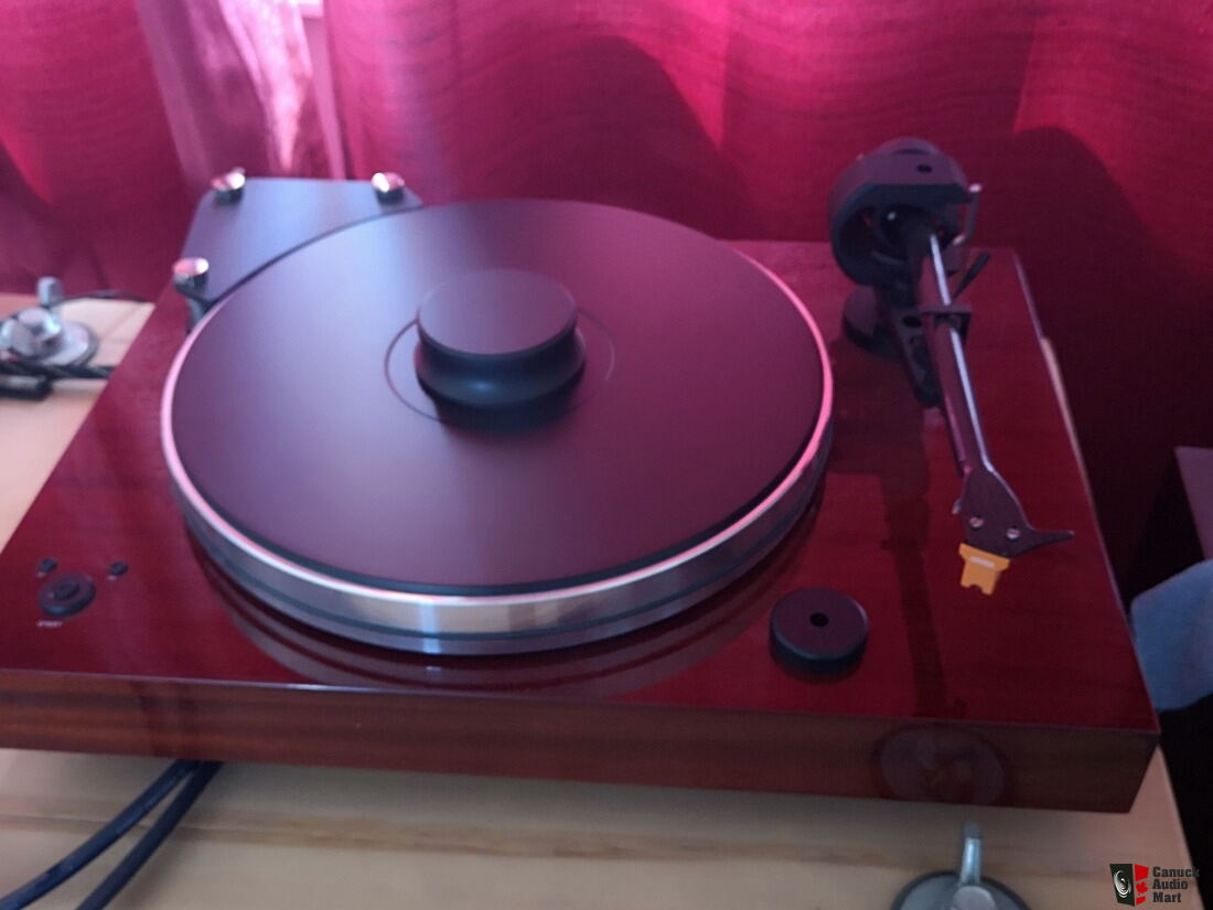 Project xtension 9 Evolution Turntable in Pristine Condition Photo ...