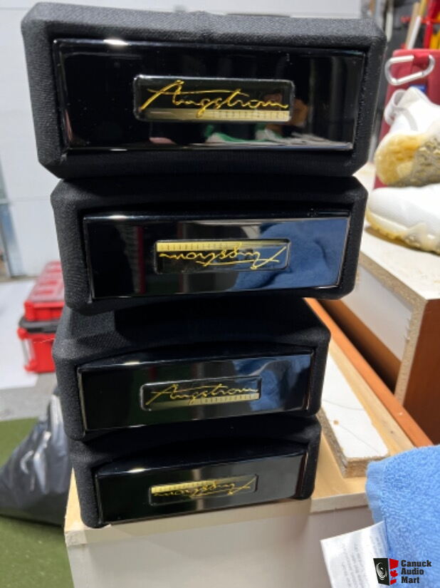Angstrom Suono 200 S L/C/R speakers Photo #5038009 - Canuck Audio Mart