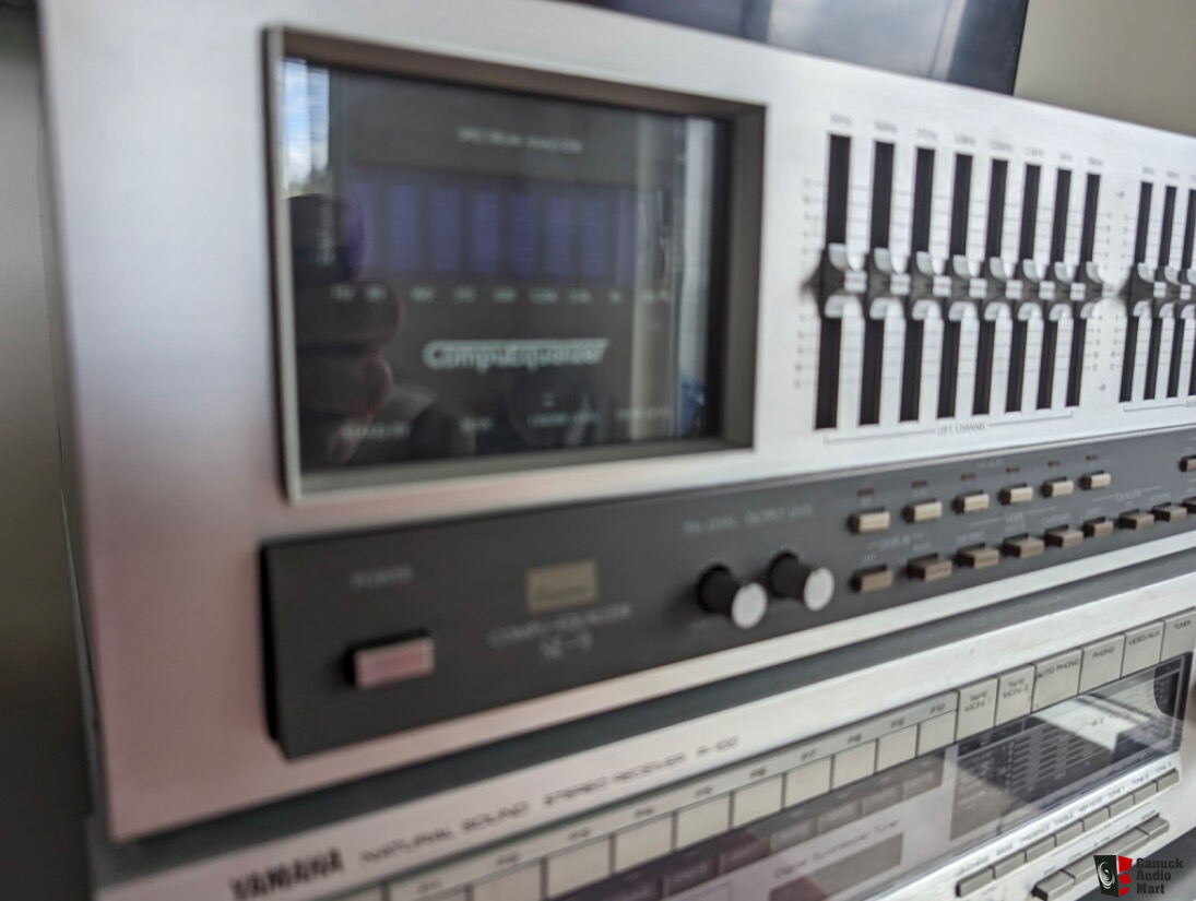 Sansui SE-9 Graphic Compu-Equalizer