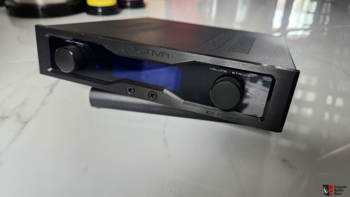 Emotiva Stealth DC-1 pre-amp and DAC Photo #5045110 - Canuck Audio Mart