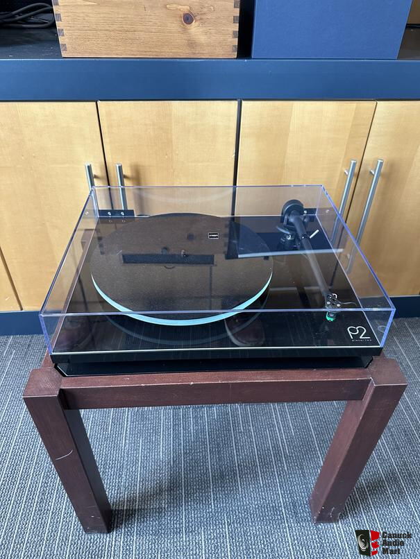 Rega P2 turntable Photo #5048978 - Canuck Audio Mart