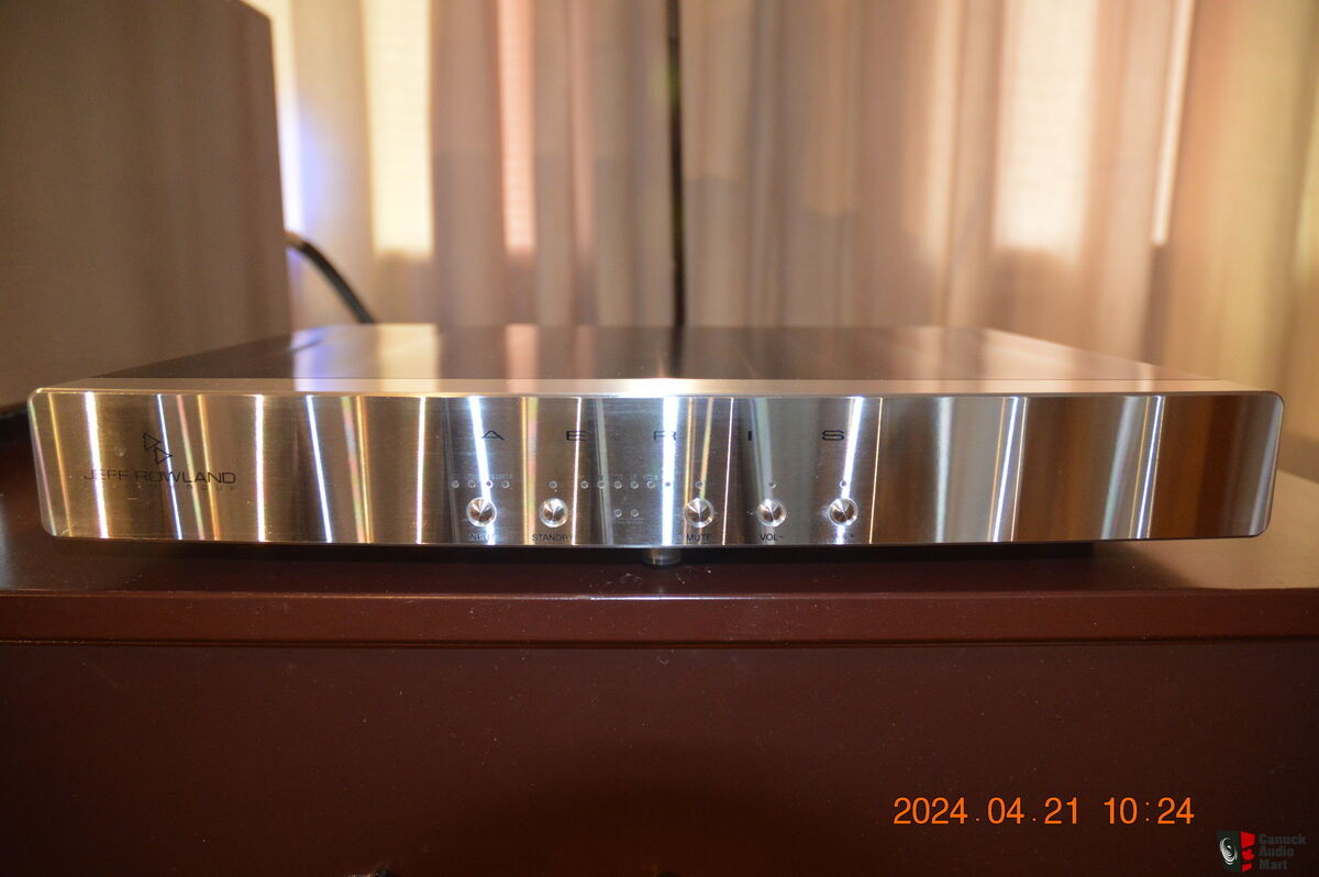 Jeff Rowland Aeris dac and matching PSU