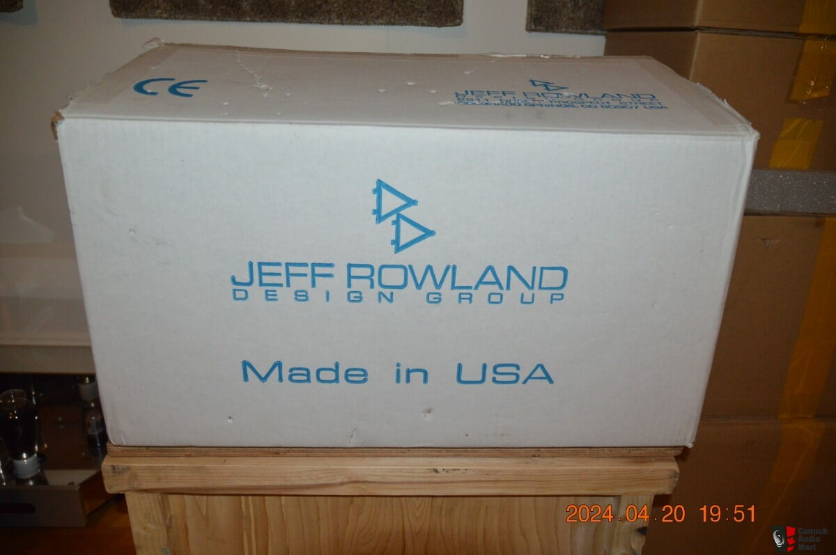 Jeff Rowland Aeris dac and matching PSU Photo #5049654 - US Audio Mart