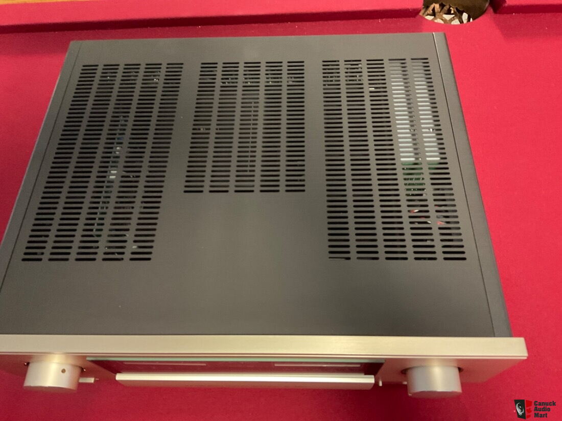 Accuphase Integrated - E380 Photo #5050954 - US Audio Mart