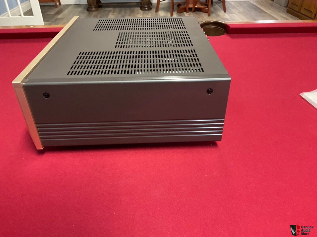 Accuphase Integrated - E380 Photo #5050957 - US Audio Mart