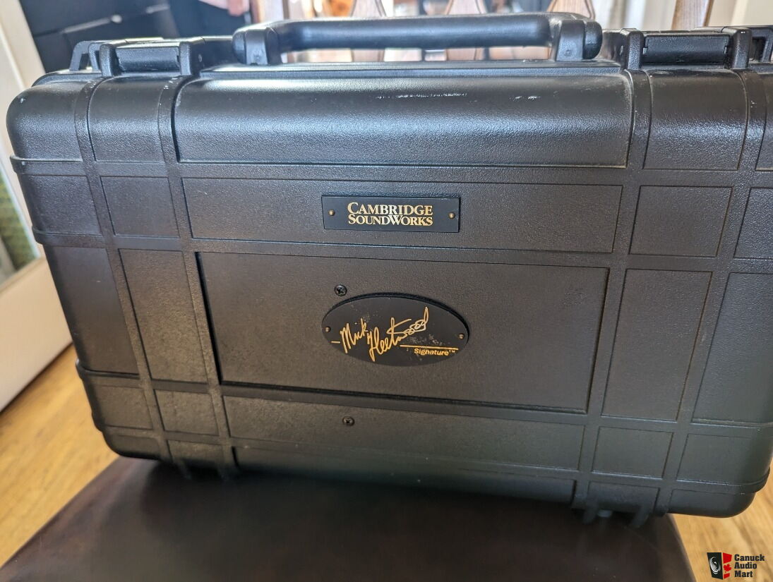 Mick Fleetwood Signature Cambridge Soundworks portable speaker system ...