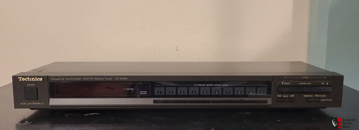 Technics ST-S98A AM/FM Stereo Tuner Photo #5054670 - US Audio Mart