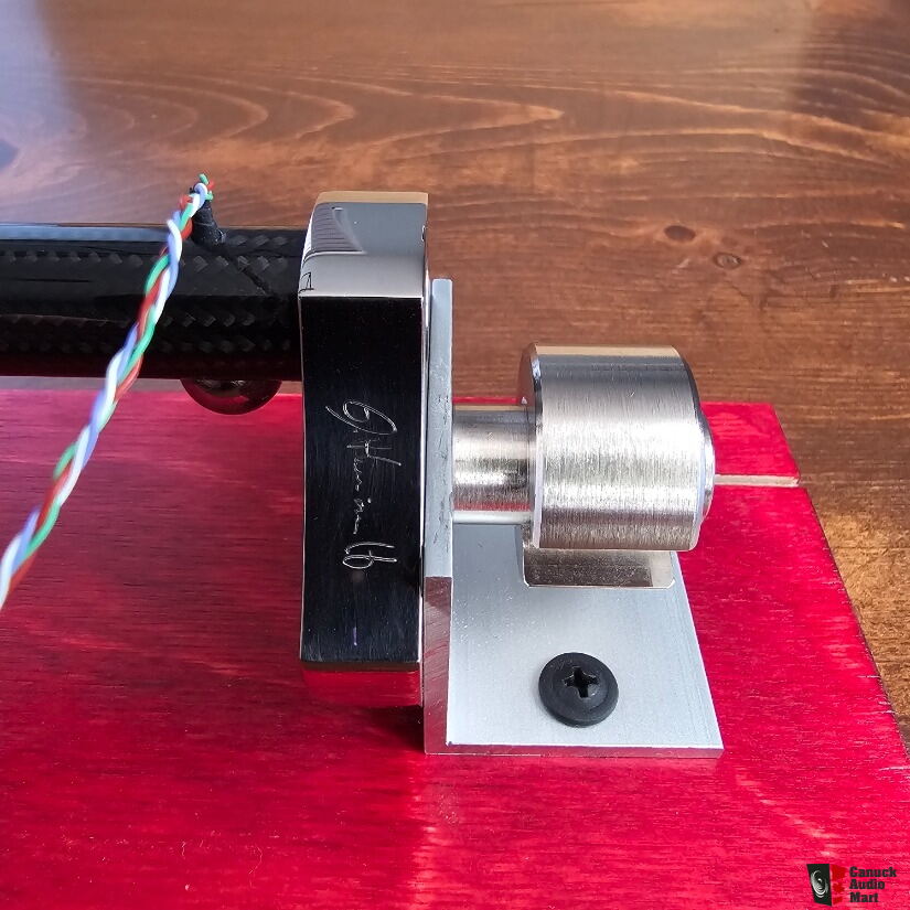Combo André Theriault Black Beauty tonearm and Zyx Universe-x cartridge