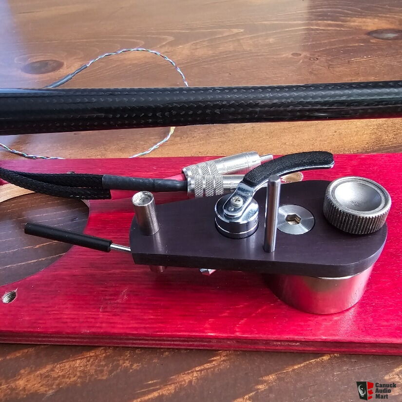 Combo André Theriault Black Beauty tonearm and Zyx Universe-x cartridge