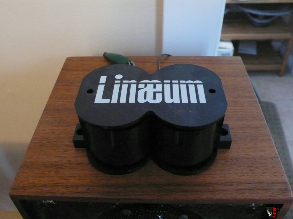 REALISTIC LINAEUM TWEETERS Photo #506175 - Canuck Audio Mart