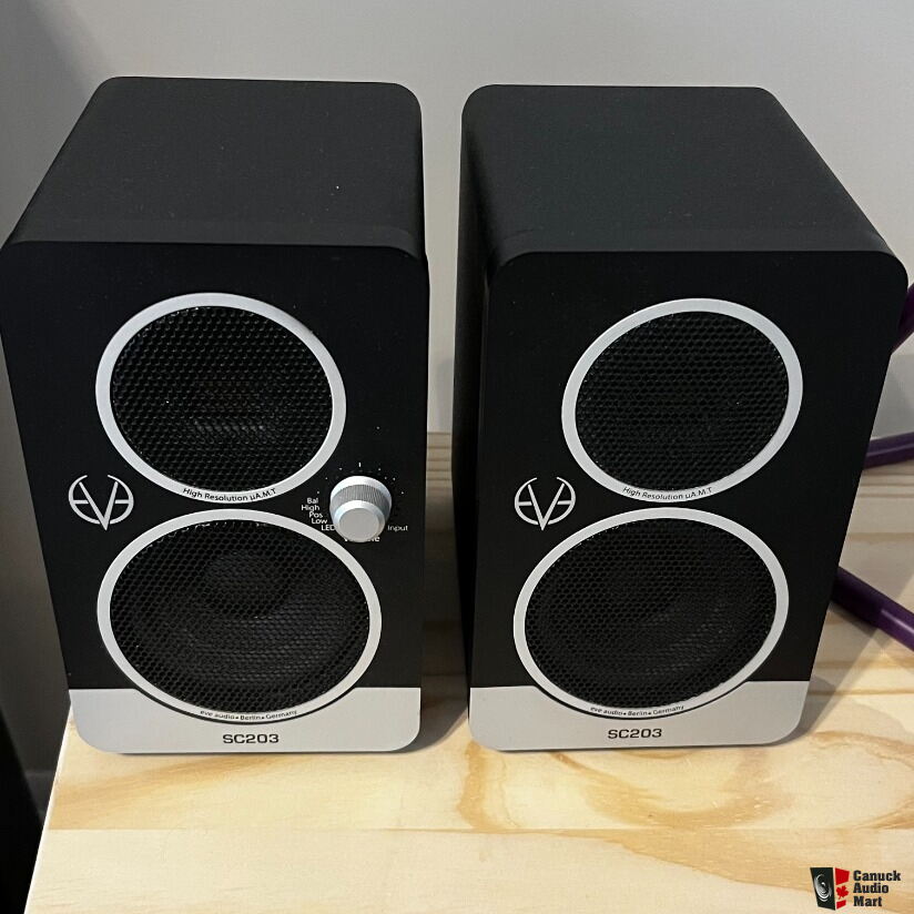 Eve Audio Active & Compact Desktop Speaker/Professional Monitor Photo ...