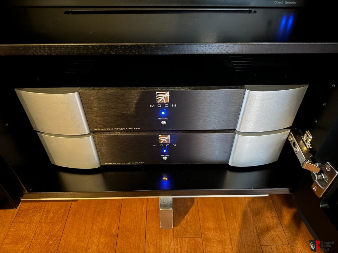Moon 400M Monoblocks 2-Tone
