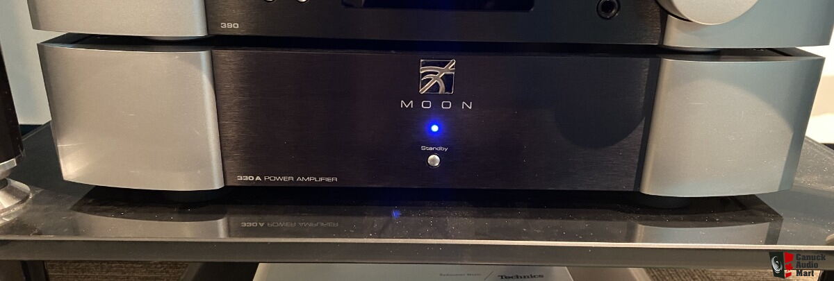MOON by Simaudio 330A Stereo Amp in 2-Tone (Showroom Model) Dealer Ad ...