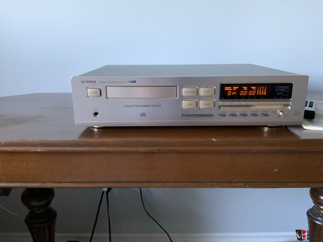 Luxman D-375 CD Player Photo #5081720 - Canuck Audio Mart