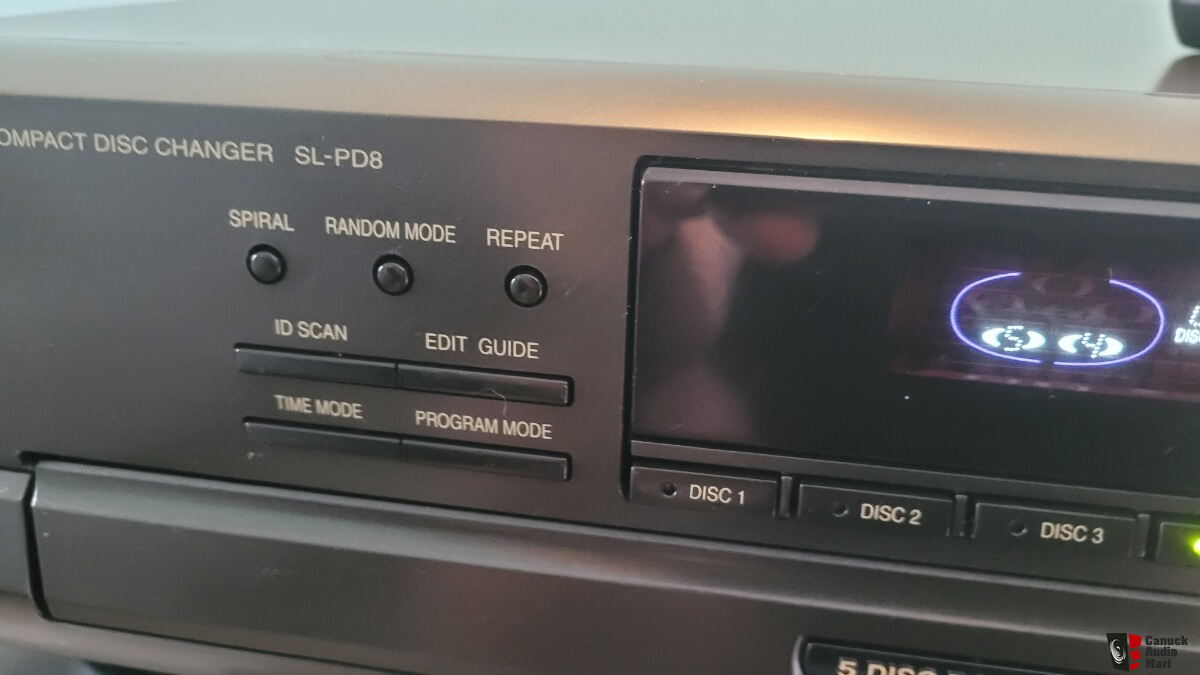 Technics SL-PD8 5 CD Player with original remote, and Digital audio ...