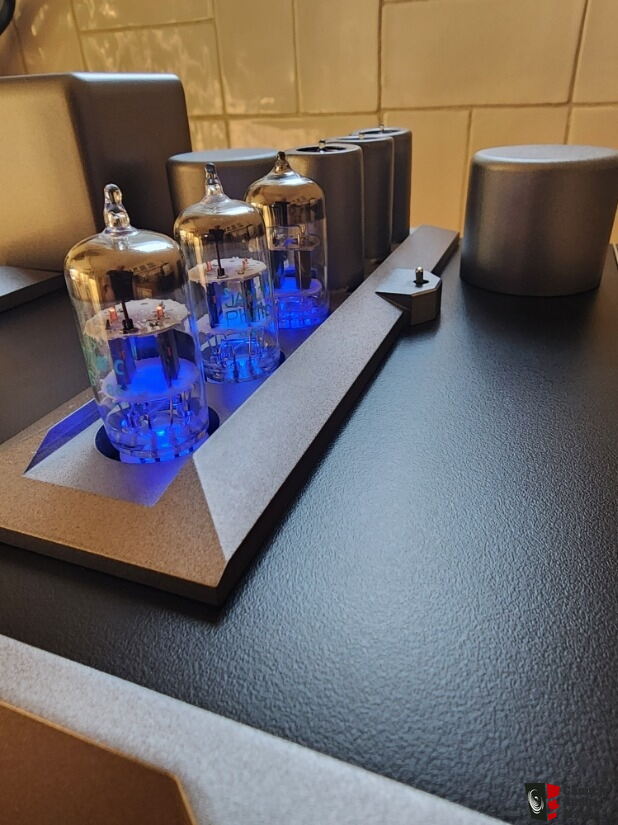 Fosgate Signature Tube Phono Preamp Very good condition Photo #5087331 ...