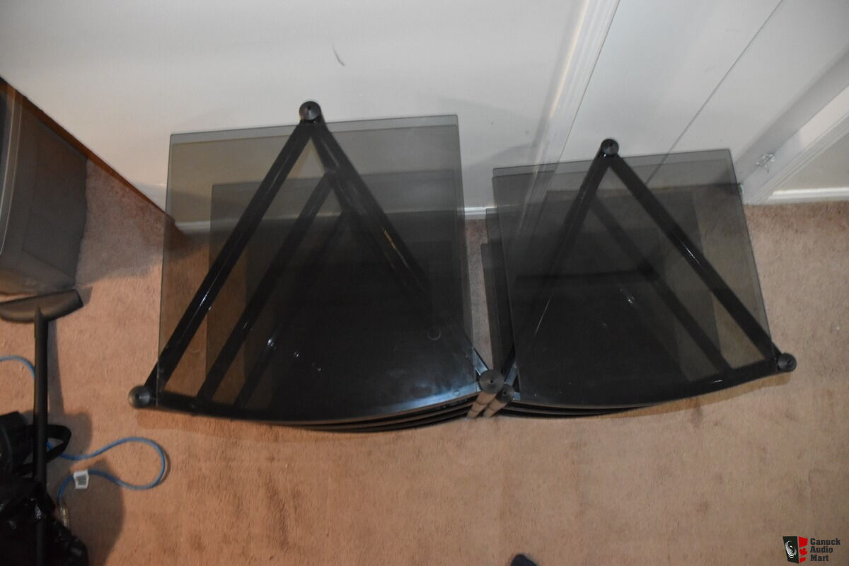 Atacama Equinox Hi Fi Stand Photo #5089894 - Canuck Audio Mart