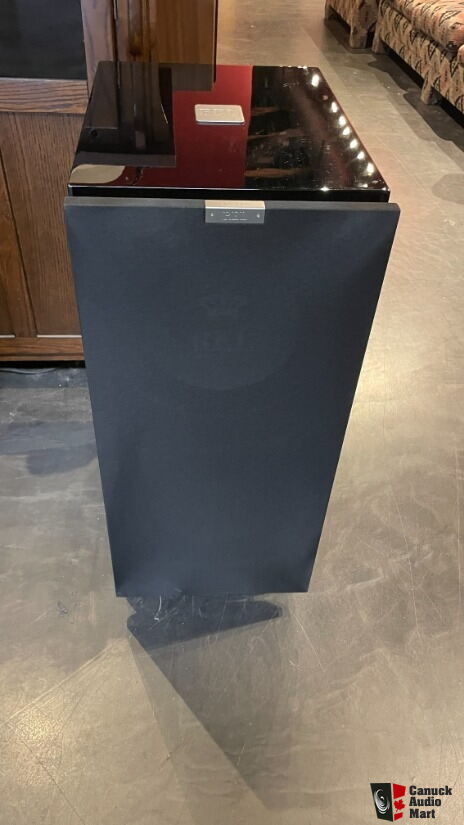REL 212/SX Subwoofer (FLOOR DEMO)
