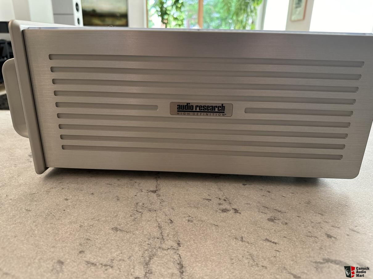 Audio Research Ref 6 Preamplifier ( Silver ) Photo #5099953 - US Audio Mart