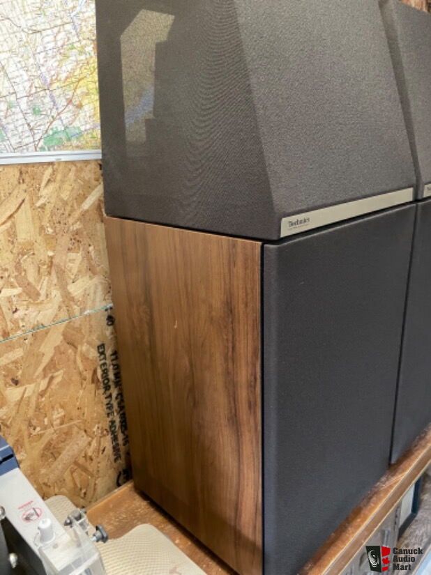 Technics SB-7070 Linear Phase speakers made in Japan in excellent shape ...