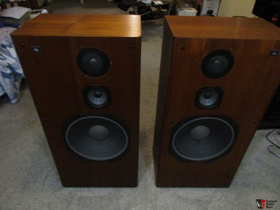 JBL 240ti