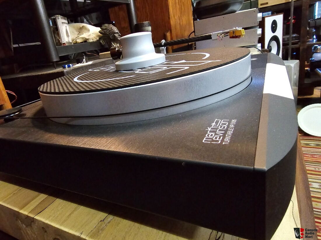 MARK LEVINSON 5105 HIGH-PERFORMANCE Turntable less than 30 hours Photo ...