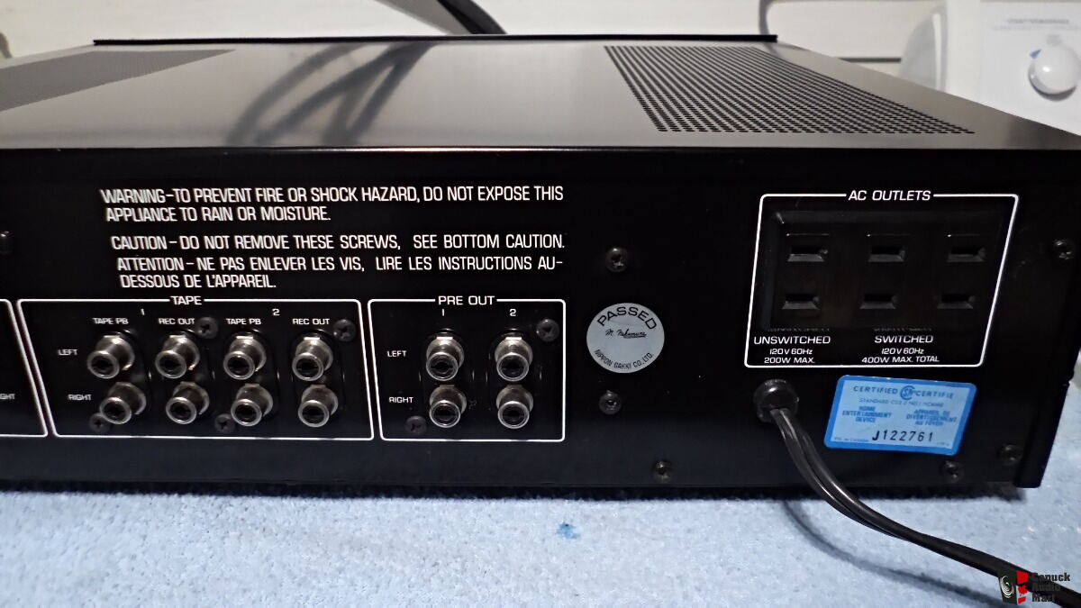 Yamaha C4 preamp and Yamaha M-2 stereo power amplifier Photo #5106870 ...