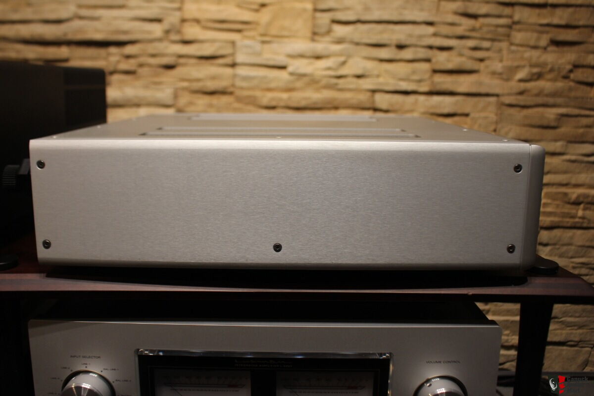 Ayre Acoustics , AX5 Twenty Photo #5121217 - Canuck Audio Mart