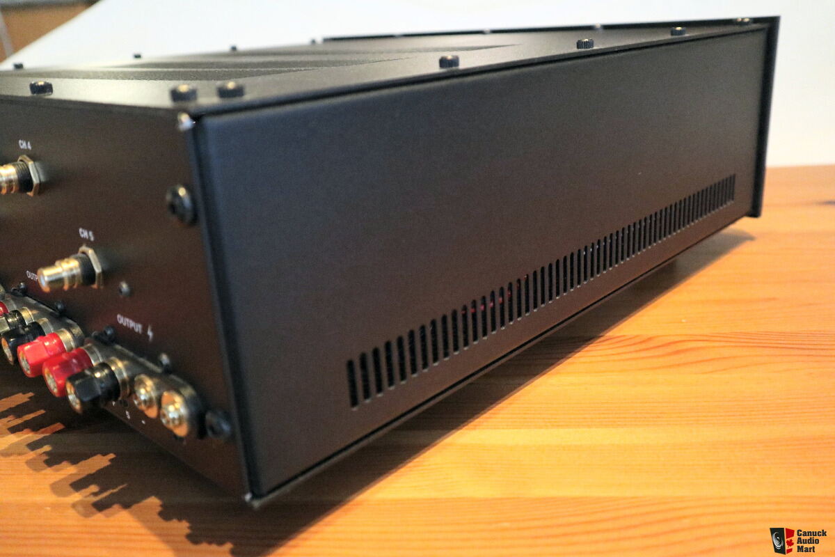 Axiom ADA-1000 Five Channel Power Amplifier Photo #5123937 - Canuck ...