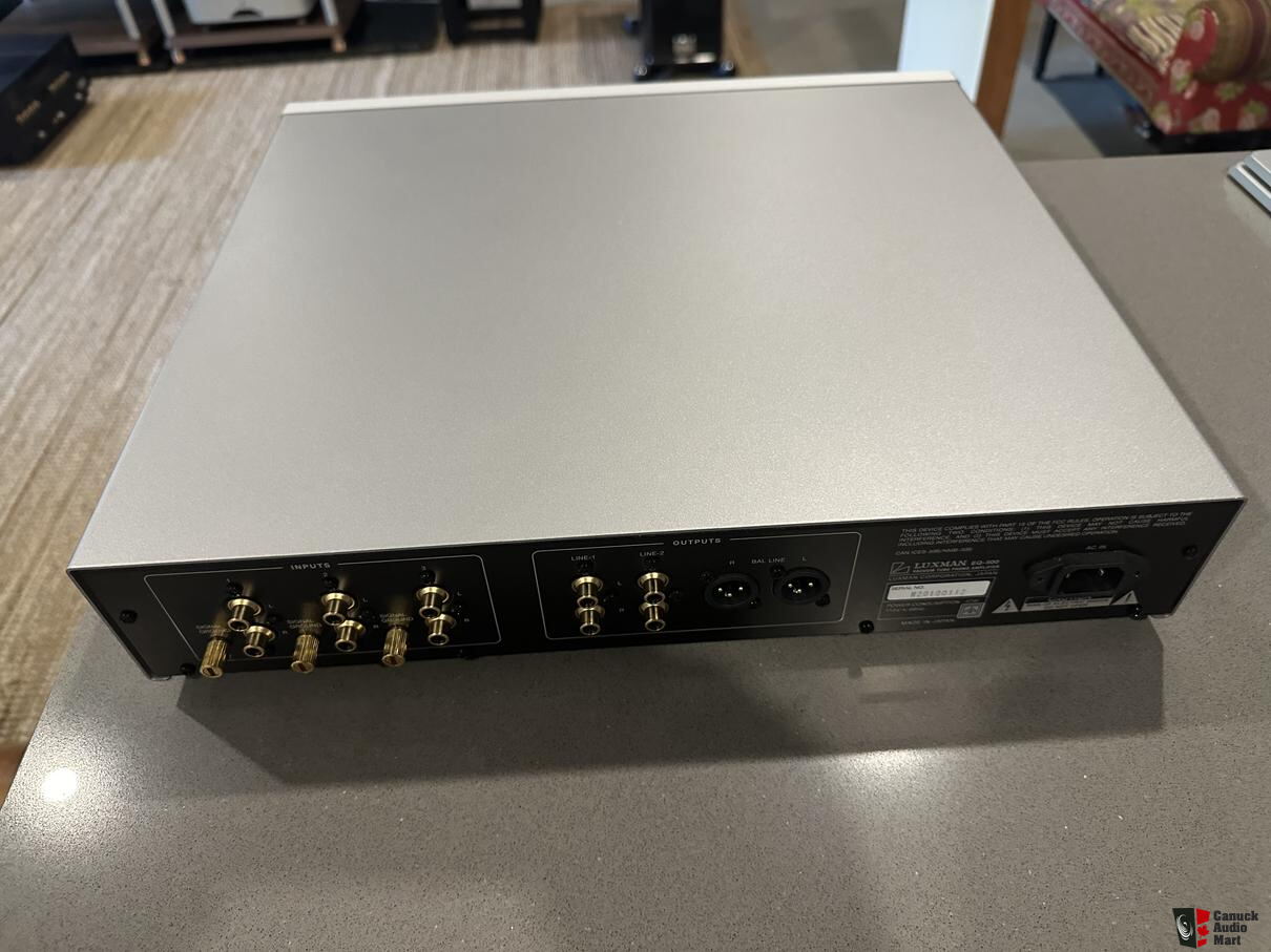 Luxman EQ-500 Phono Preamplifier Photo #5124355 - Canuck Audio Mart