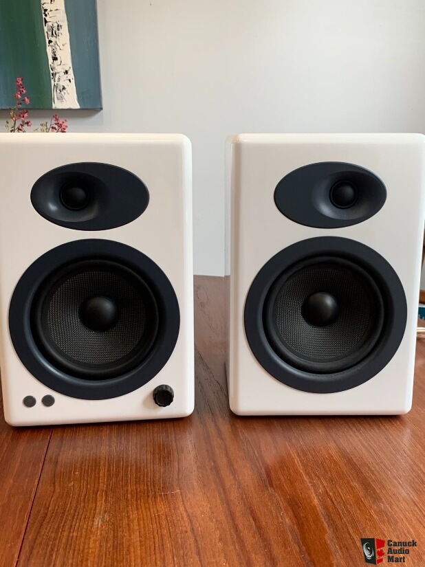 Audioengine A5+ bookshelf powered speakers For Sale - Canuck Audio Mart