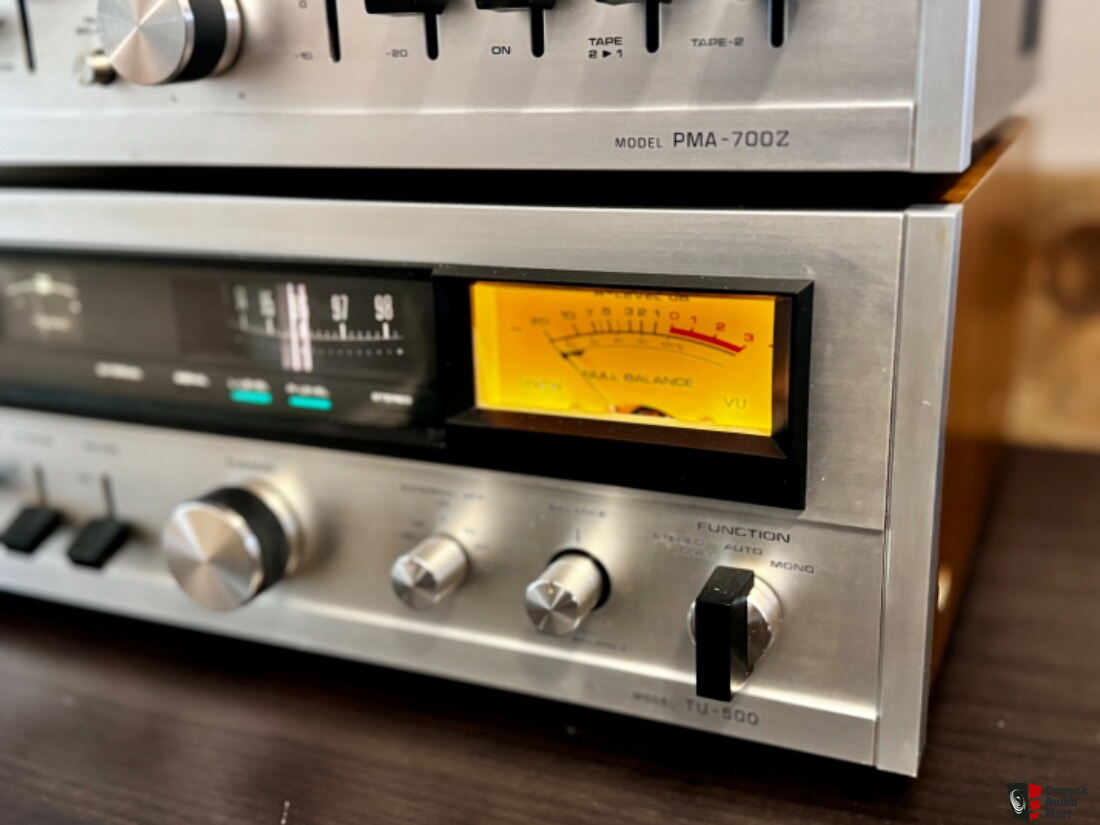 Denon PMA-700Z Integrated Amp and Tuner TU-500