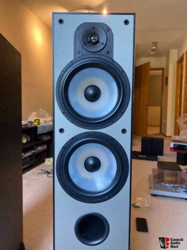 Paradigm Monitor 9 v2 Photo #5137727 - UK Audio Mart